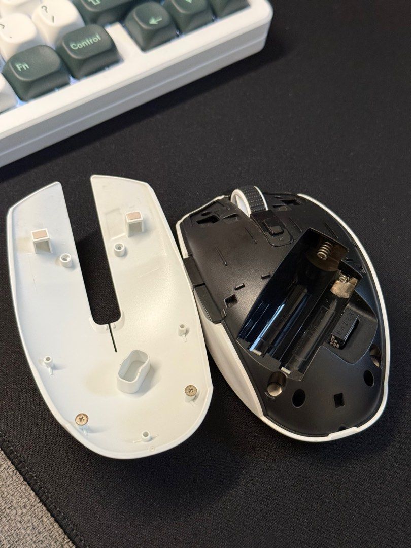 Razer Orochi V2 Wireless Gaming Mouse - White, Computers & Tech, Parts ...