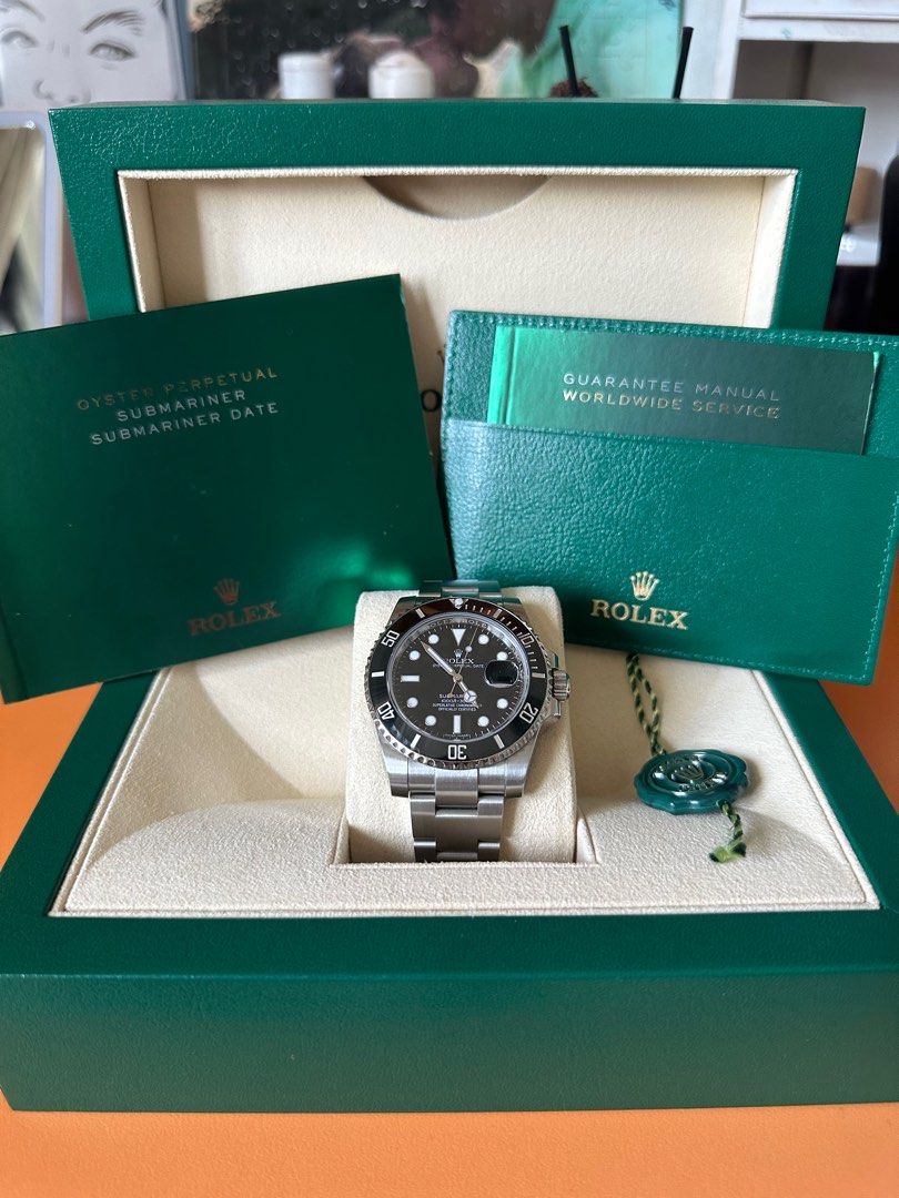 Rolex Sub Date 116610LN, Luxury, Watches on Carousell