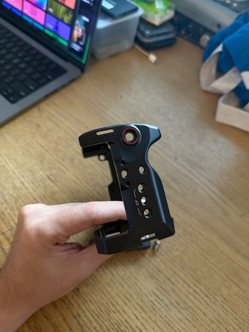 SmallRig Camera Cage for Sony FX3, Photography, Photography Accessories ...