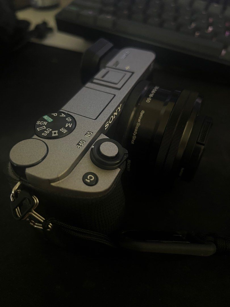 Sony Alpha a6400 Mirrorless Camera with Kit Lens, Photography, Cameras ...