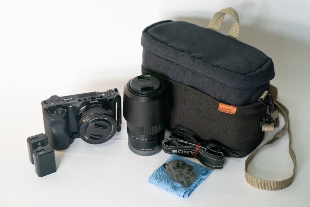 Sony ZVE10 with 16-50mm and 55-210mm, Photography, Cameras on Carousell