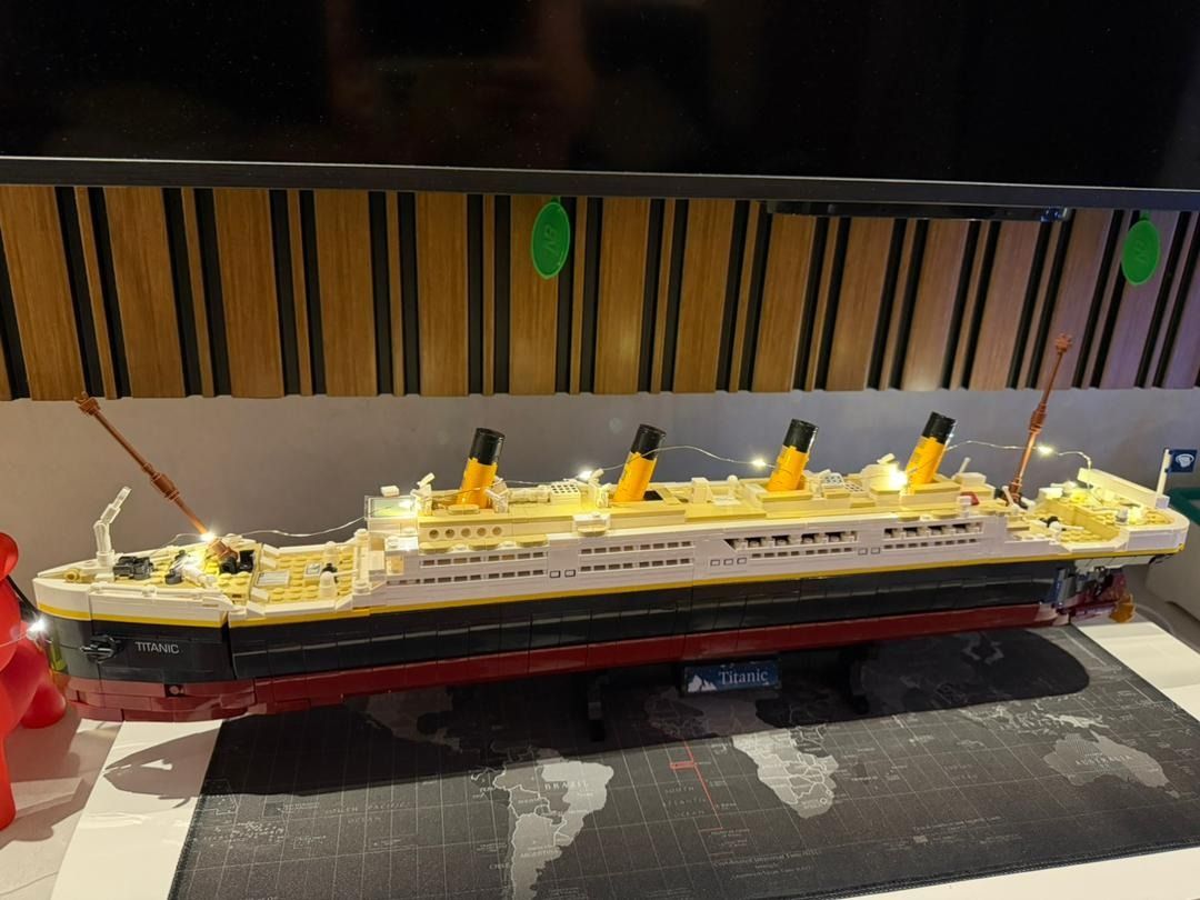Titanic ship Blocks Set with Lights for display or deco, Hobbies & Toys ...