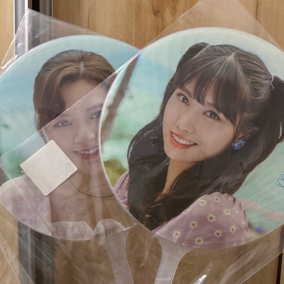 Twice Twaii Image Picket (Jeongyeon, Momo), Hobbies & Toys, Memorabilia ...