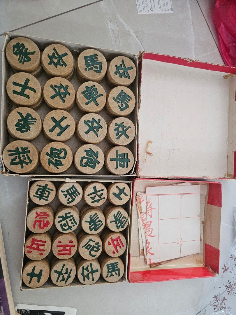 Vintage Chinese Chess Set with Board, Hobbies & Toys, Toys & Games on ...