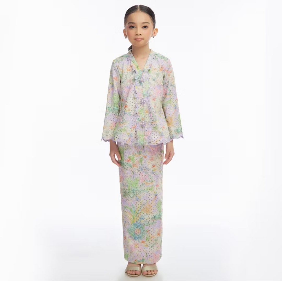 Wanzar Posey Kurung Kids, Women's Fashion, Muslimah Fashion, Baju ...