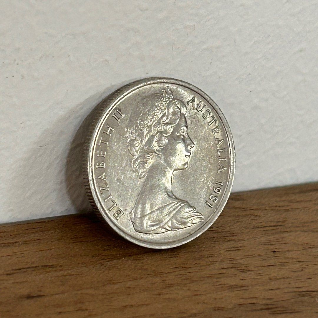 1981 Australian 5 Cent Coin, Hobbies & Toys, Memorabilia & Collectibles ...