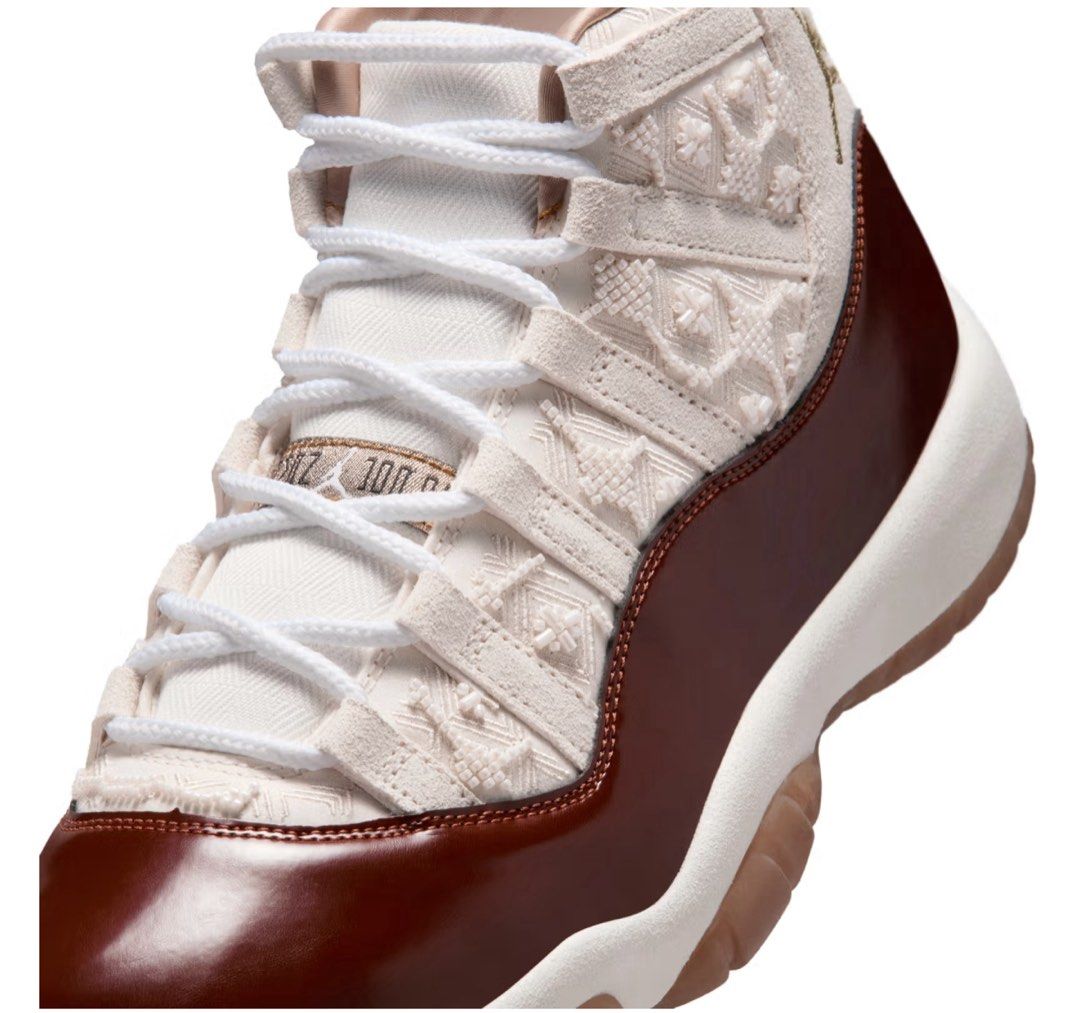 Air Jordan 11 China exclusive - US 10, Men's Fashion, Footwear ...