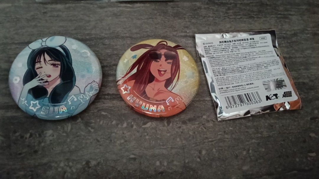 Alien Stage Ivan Mizi Sua Hyuna alnst blindbox, keychains & badges ...