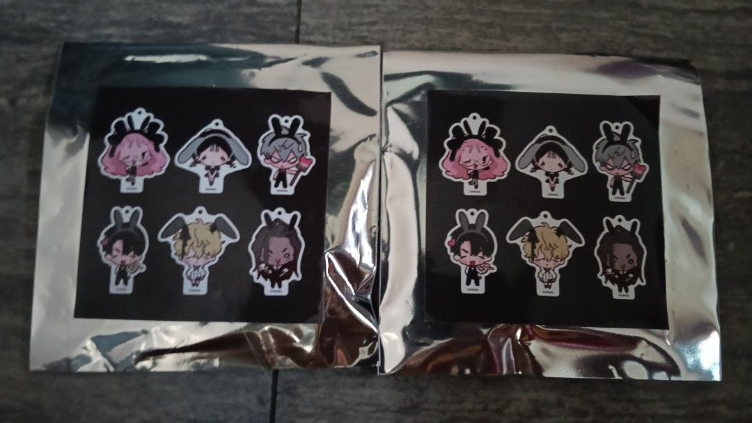 Alien Stage Ivan Mizi Sua Hyuna alnst blindbox, keychains & badges ...