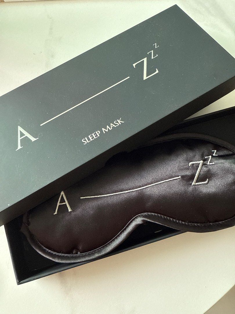 Andaz Hotel Sleeping Eye Mask - Black Silk, Beauty & Personal Care ...