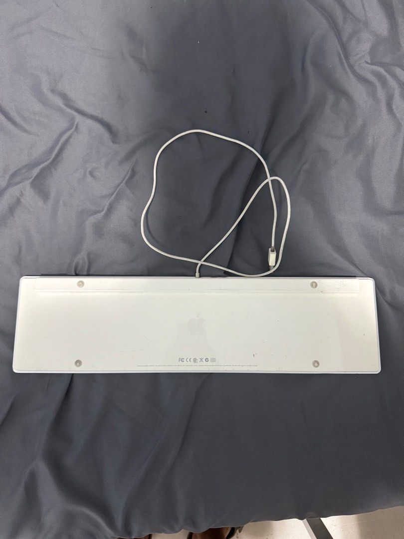 Apple Wired Keyboard A1243, Computers & Tech, Parts & Accessories ...