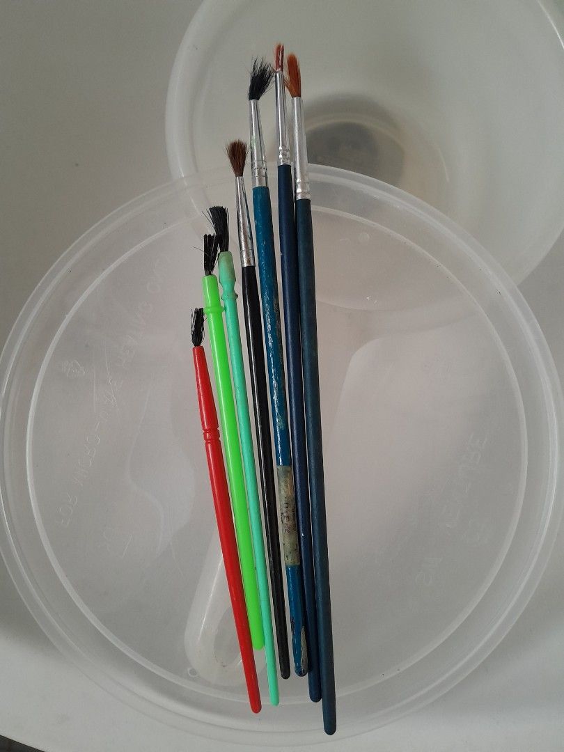 Assorted Paint Brushes, Hobbies & Toys, Stationery & Craft, Craft ...