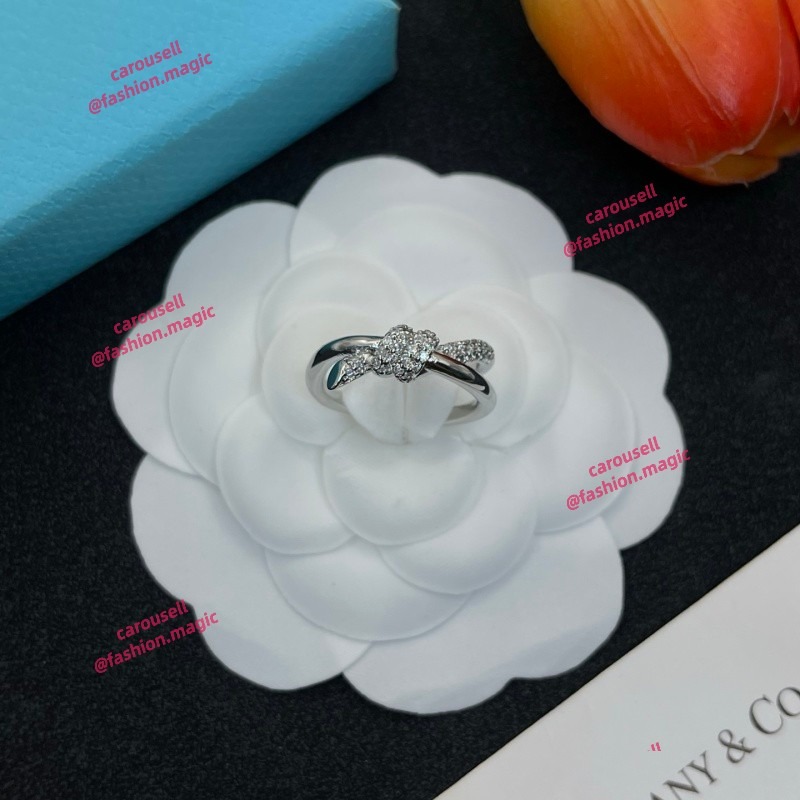 Authentic Tiffany & Co. ring, Women's Fashion, Jewelry & Organisers ...