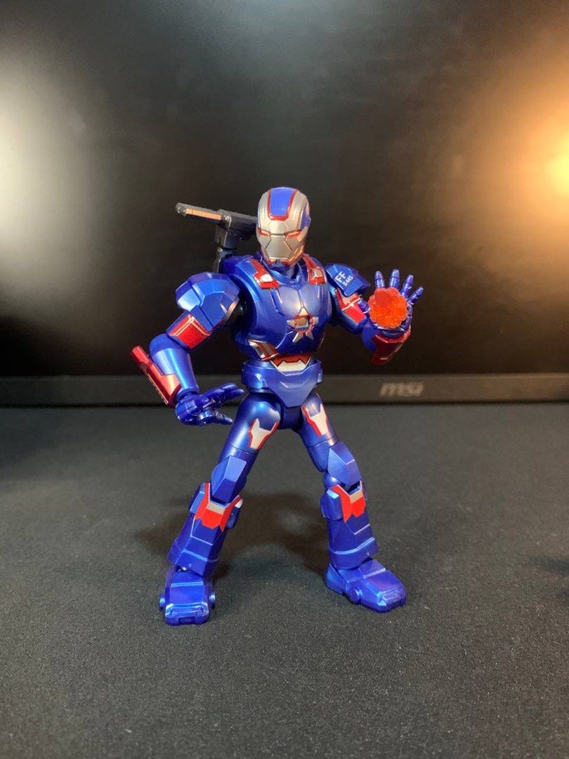 Blokees Marvel Iron Man suits (Rescue, War Machine, Iron Patriot ...