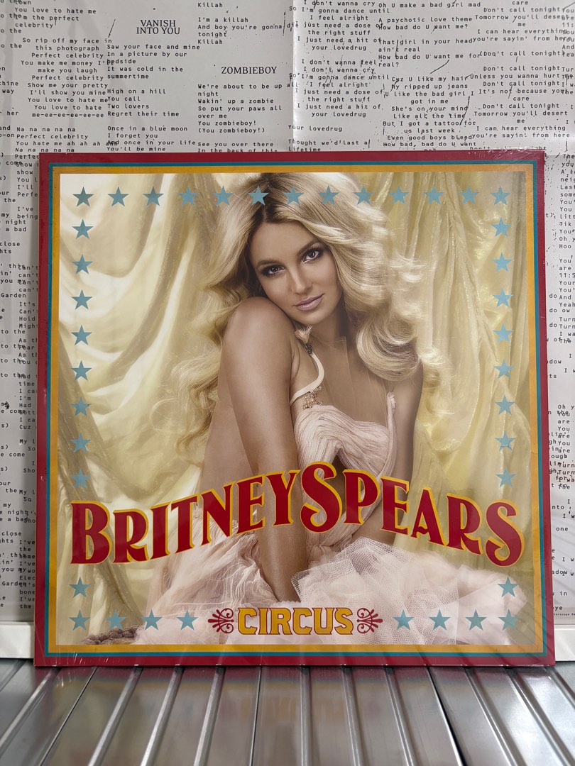 Britney Spears - Circus [Sealed] (Vinyl Record - Black), Hobbies & Toys ...