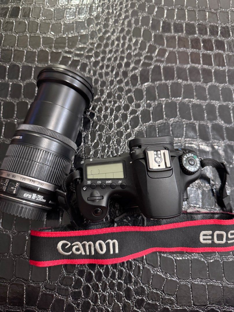 Canon EOS 60D DSLR Camera with Lenses, Photography, Cameras on Carousell