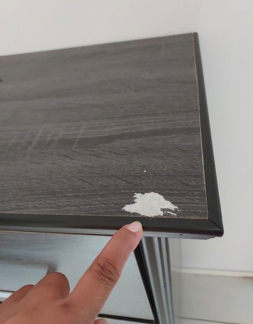 Chest of drawers (second drawer faulty), Furniture & Home Living, Furniture, Shelves, Cabinets ...