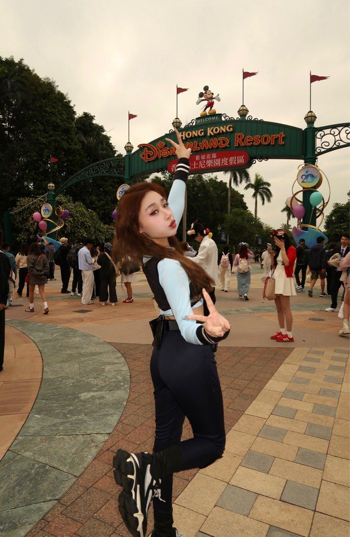 Disney cosplay costume, anime convention Judy Hopps police bunny adult ...