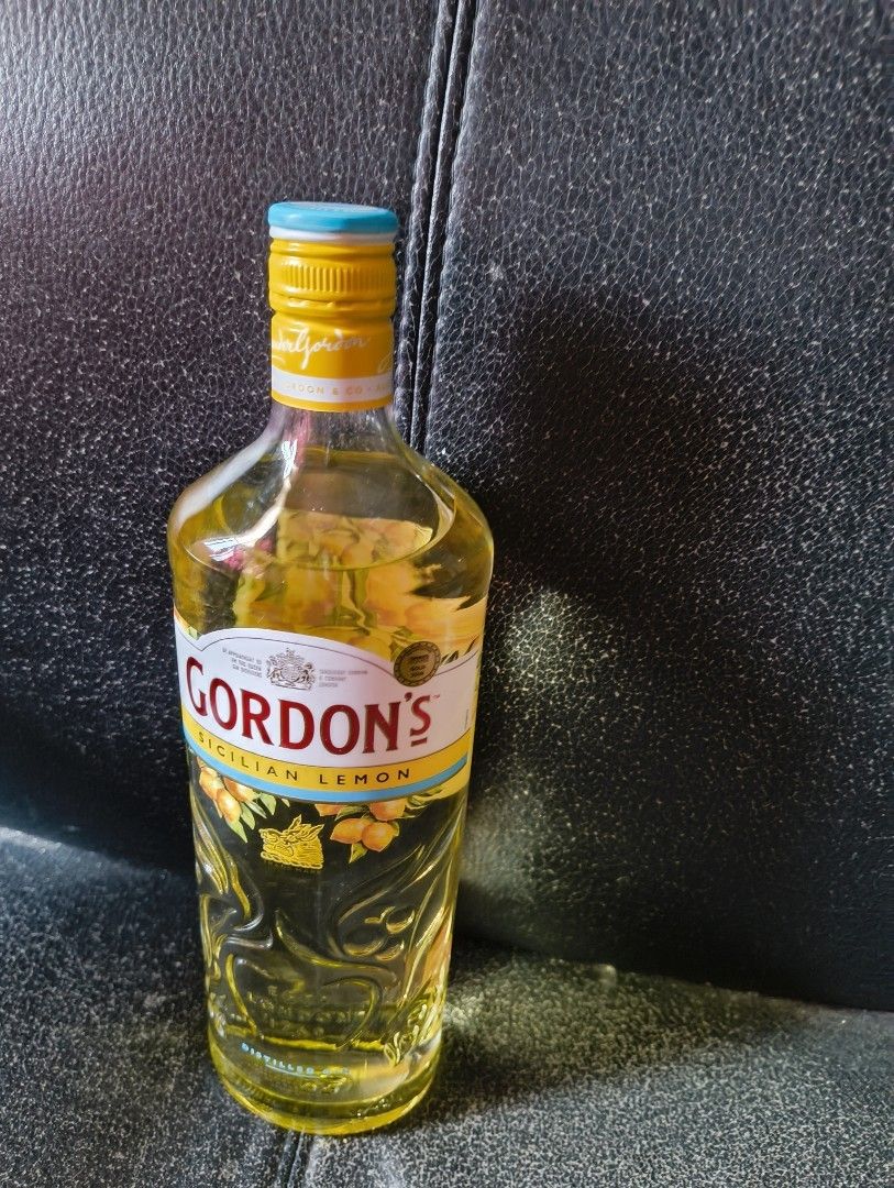 Gordon's Sicilian Lemon Gin, Food & Drinks, Alcoholic Beverages on ...