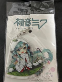 Hatsune Miku Rubber Keychains, Hobbies & Toys, Memorabilia ...