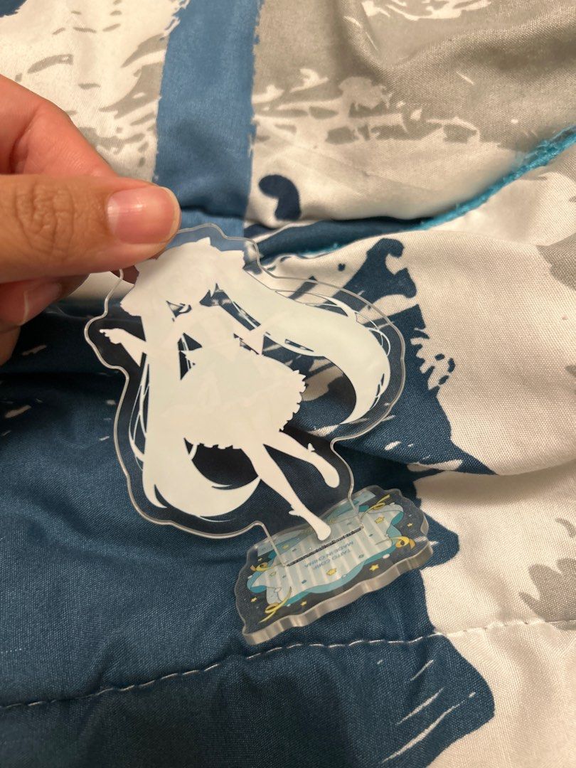 Hatsune Miku Standee Vocaloid, Hobbies & Toys, Memorabilia ...