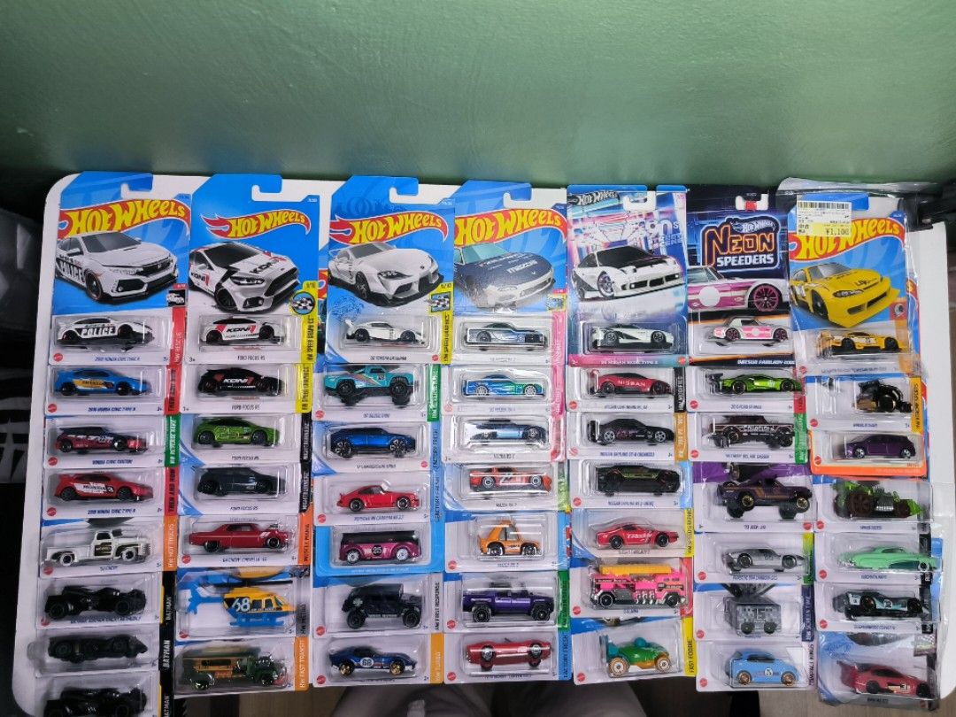Hot Wheels Diecast Cars - Assorted Models, Hobbies & Toys, Toys & Games ...