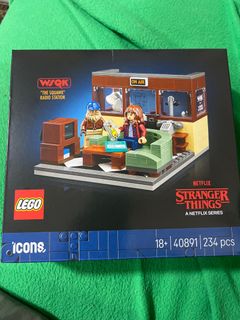 (Ready Stock) LEGO Icons 40891 Stranger Things: WSQK “The Squawk” Radio ...