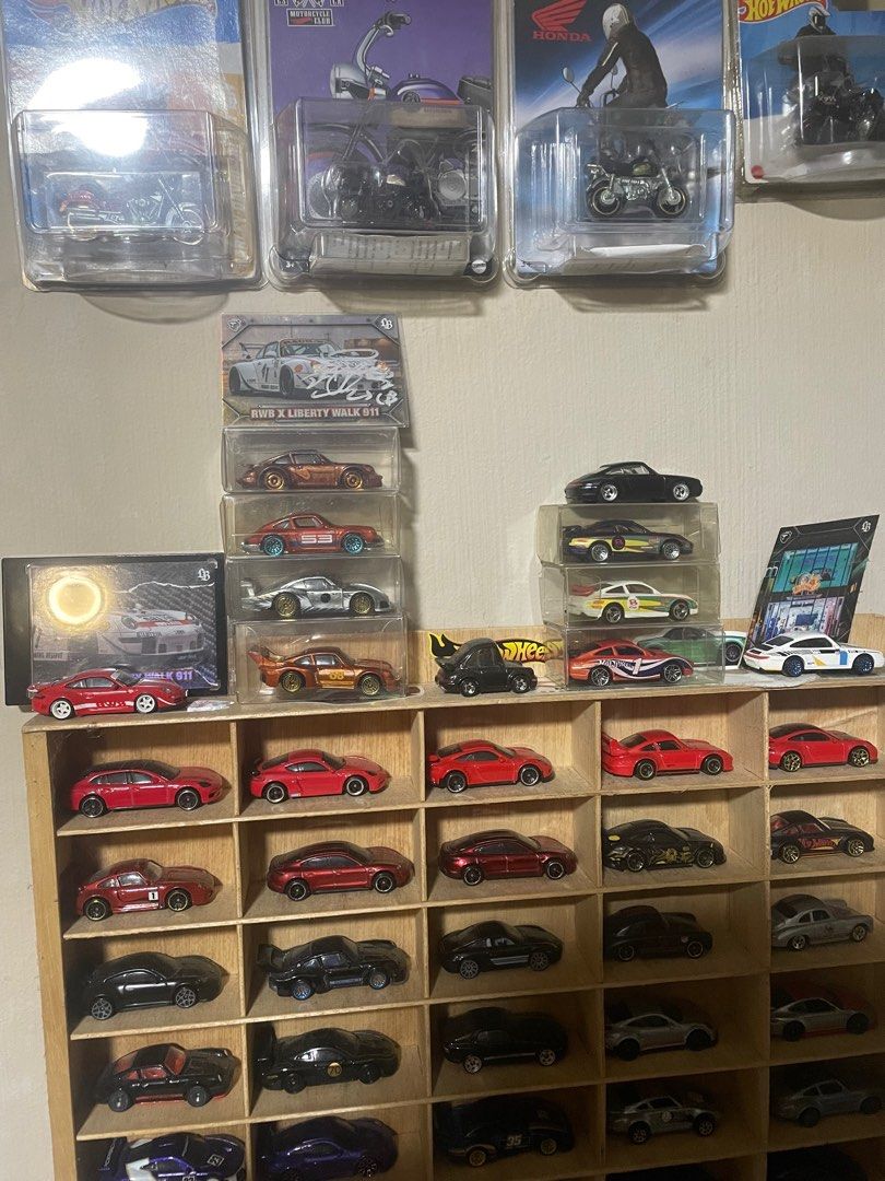 Loose Porsche Hot Wheels Diecast Car Collection, Hobbies & Toys, Toys ...