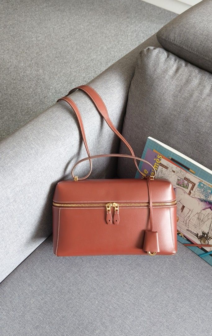 Loro Piana Extra Pocket L27 Smooth Calfskin Deep Kumme/ Sun Gold (P0A1 ...