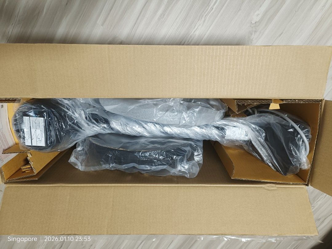 Mitsubishi Electric R12-HRC-P BK Standing Fan - Brand New, Furniture ...