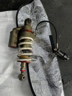 Honda wave APIDO Racing Gas Absorber, Motorcycles, Motorcycle ...