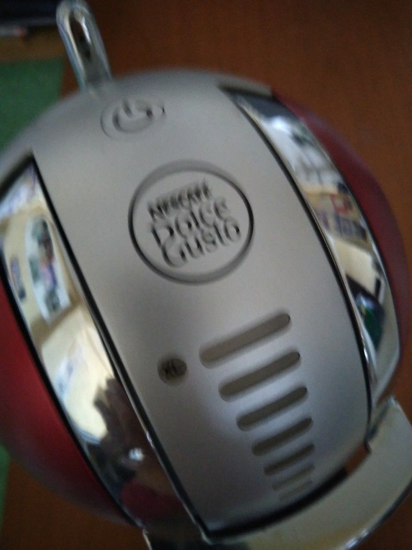 Nescafé Dolce Gusto Coffee Machine, TV & Home Appliances, Kitchen ...