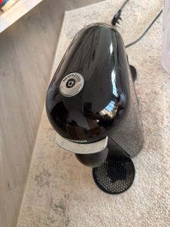 Nespresso Vertuo Next Premium Rich Brown Coffee Machine with Aeroccino ...