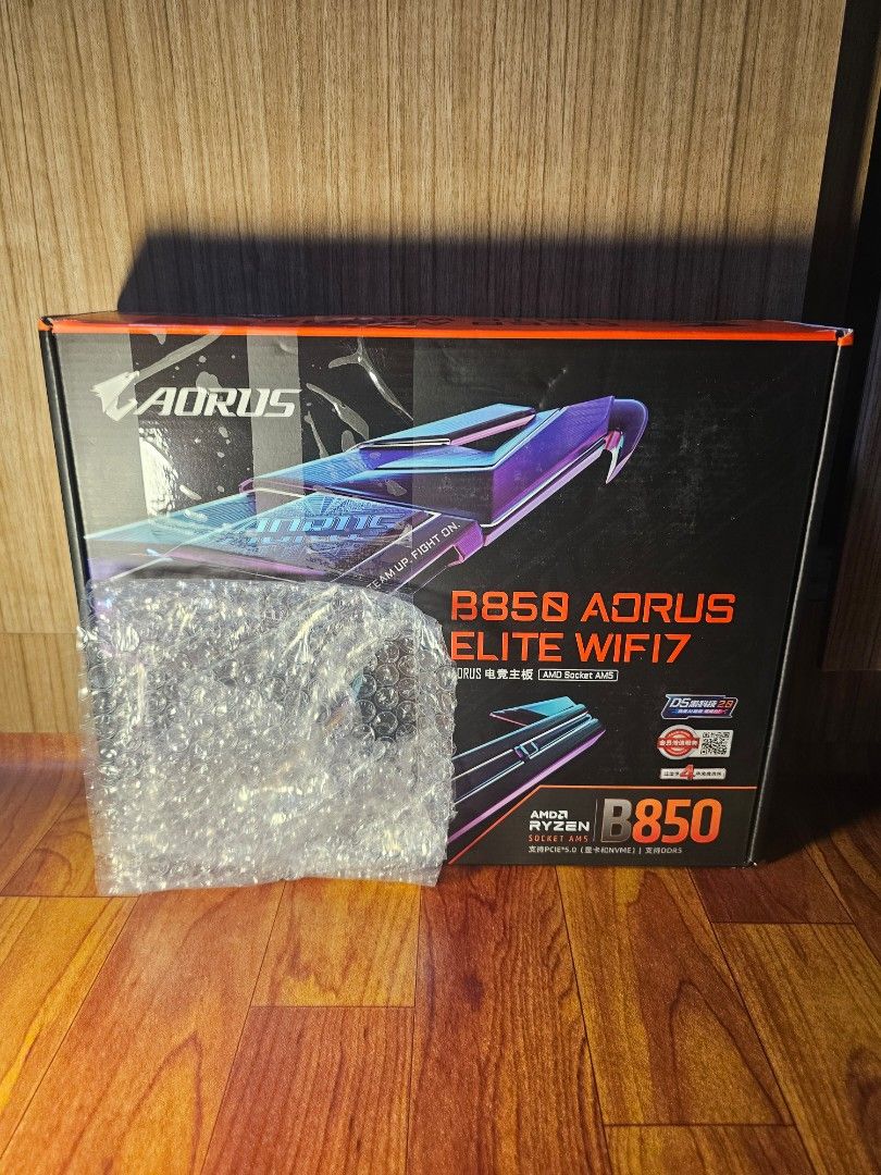 PC Parts: Ryzen 5 9600x CPU, GIGABYTE B850 Auros Elite WiFi 7 ...