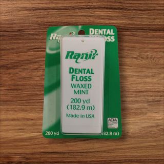 Miniso Fruit Flavored Dental Flossers, Beauty & Personal Care, Oral ...