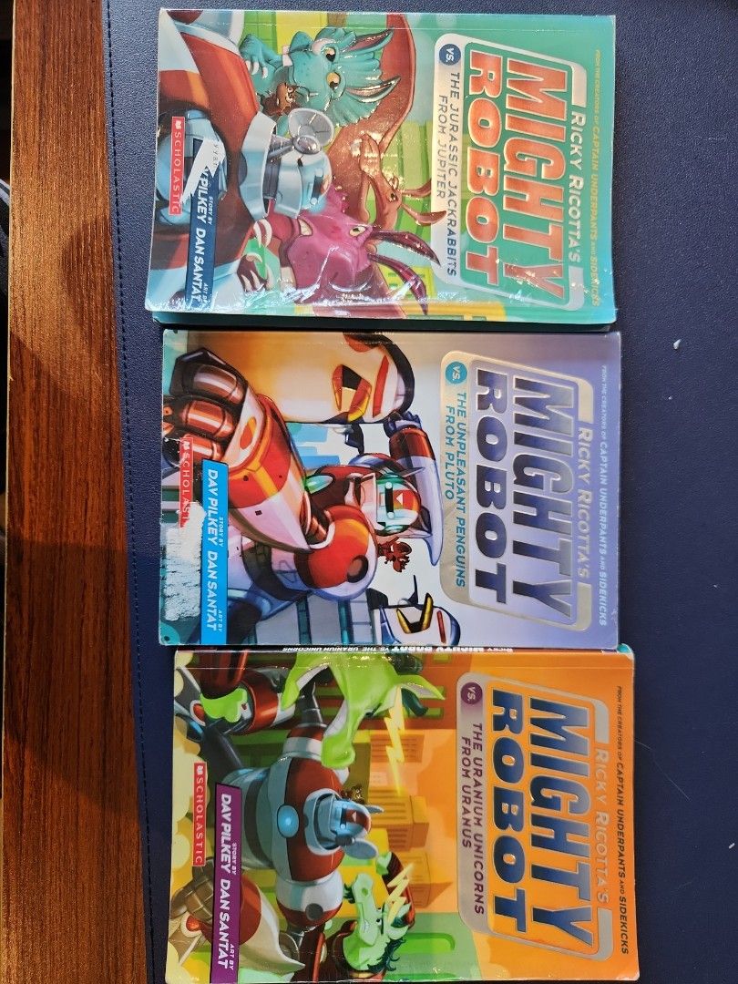 Ricky Ricotta's Mighty Robot Book Set, Hobbies & Toys, Books ...