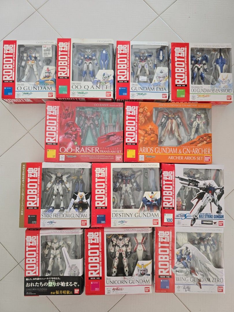 BANDAI Robot Spirits Gundam Figures - Various Models, Hobbies & Toys ...