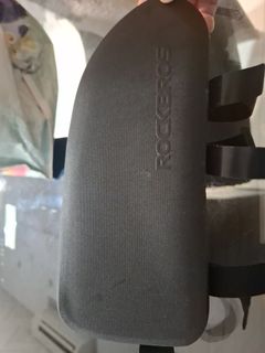 Rockbros Bike Bag, Sports Equipment, Bicycles & Parts, Parts & Accessories on Carousell