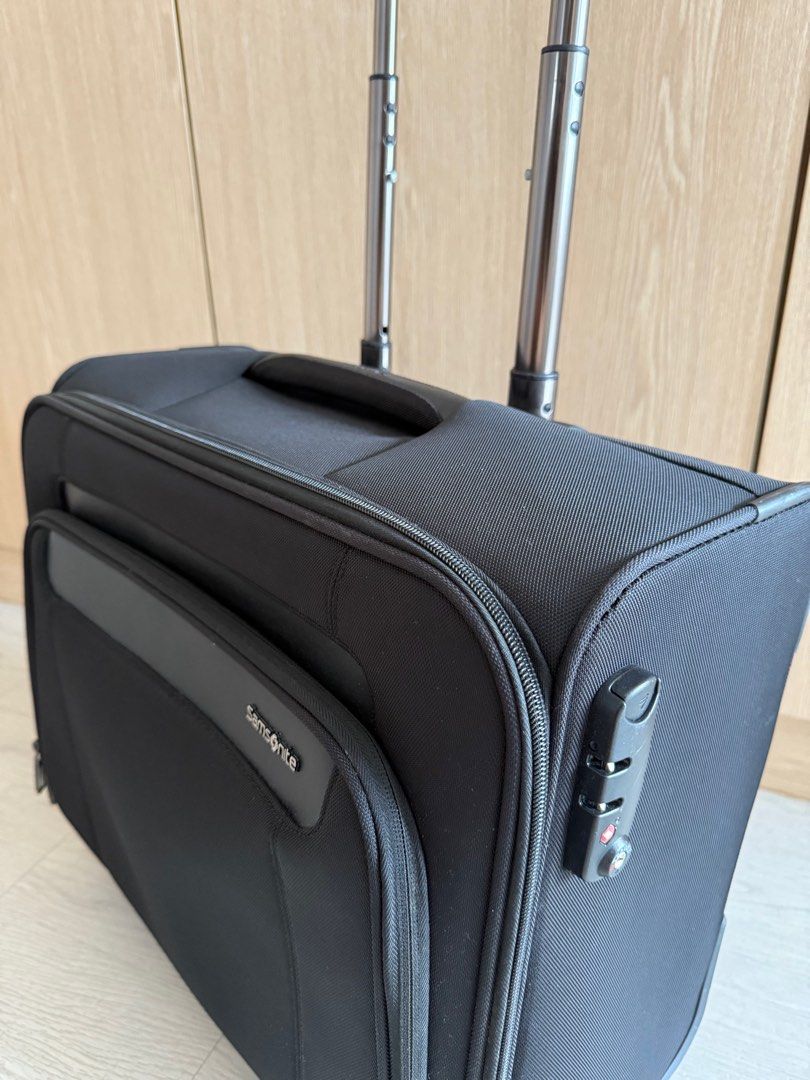Samsonite Rolling Business Case (Cabin)- Black, Hobbies & Toys, Travel, Luggage on Carousell