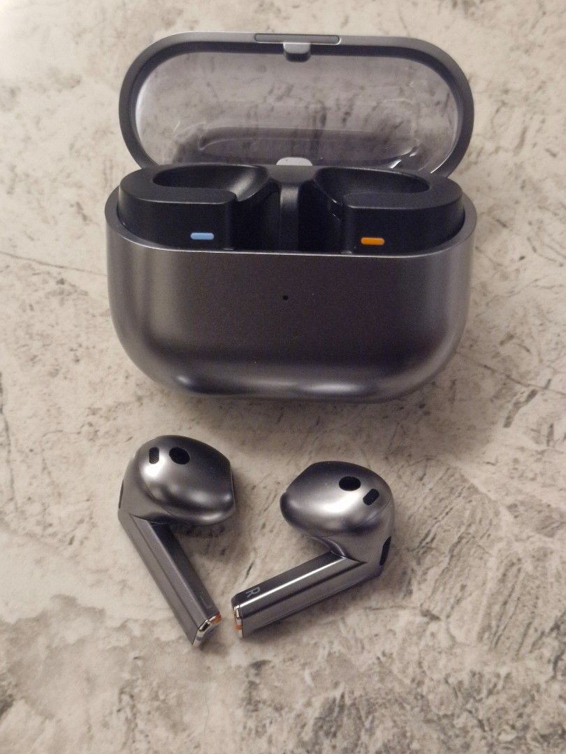 Samsung Galaxy Buds3 - New, Audio, Earphones on Carousell