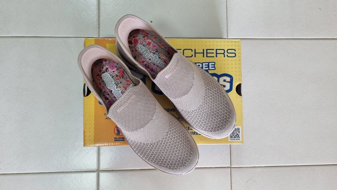 Skechers Hands Free Slip-ins, Women's Fashion, Footwear, Sneakers on ...