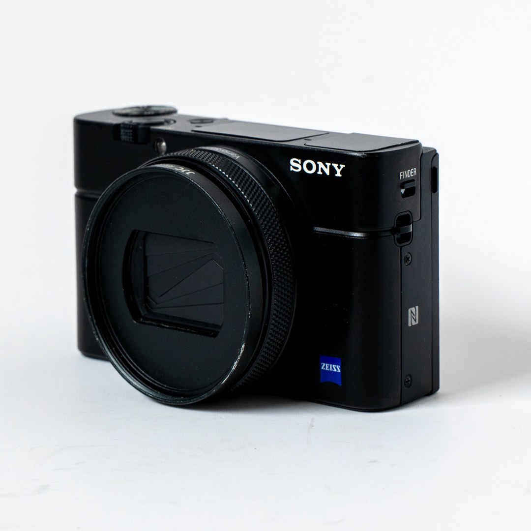 Sony RX100 Mark VI Digital Camera with Accessories, Photography ...