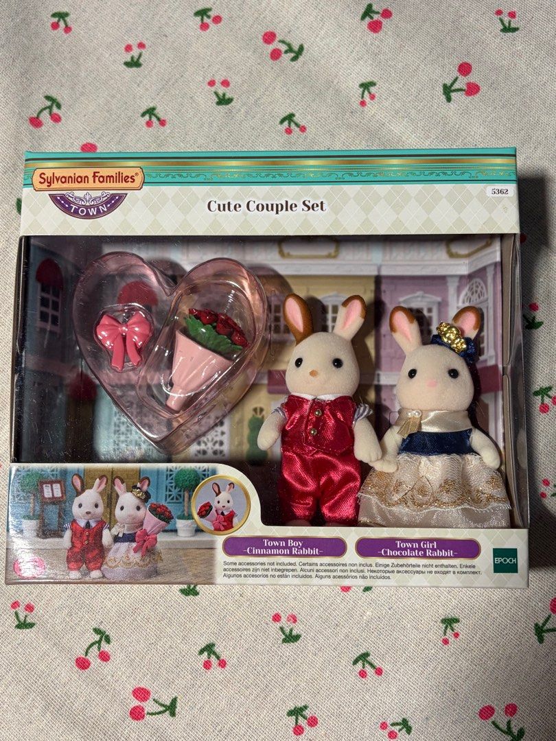 Sylvanian Families Town Cute Couple Set, Hobbies & Toys, Toys & Games ...