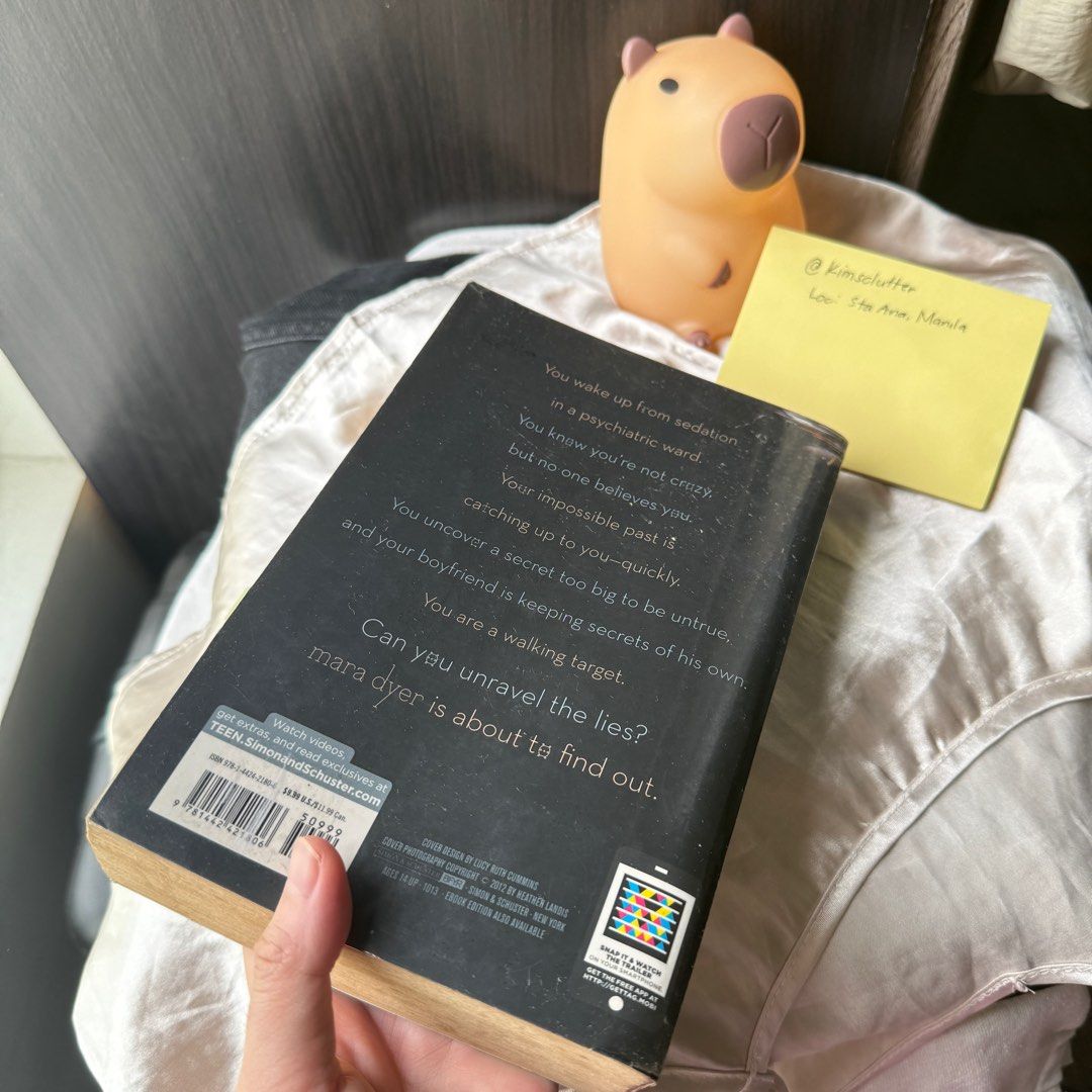 The Evolution of Mara Dyer by Michelle Hodkin, Hobbies & Toys, Books ...