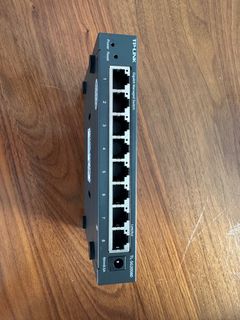 TP-Link JetStream 8-Port Gigabit Smart Switch TL-SG2008, Computers ...