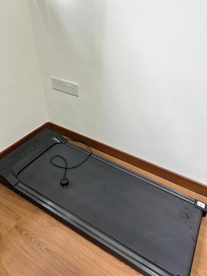 Treadmill Desk Walking Pad, Sports Equipment, Exercise & Fitness ...