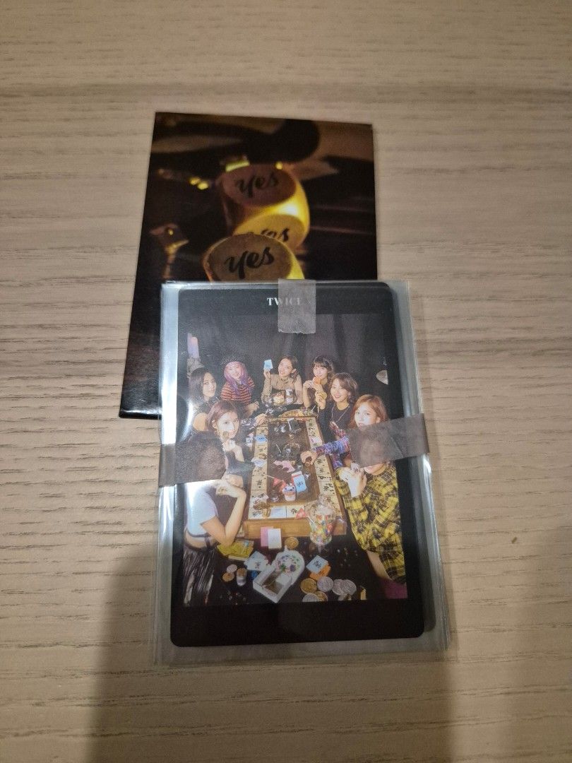 TWICE Yes or Yes PO Preorder Photocard Set, Hobbies & Toys, Memorabilia ...