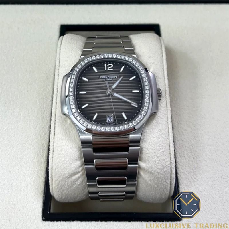 Updated Jan/2026 Patek Philippe Nautilus 7118/1200A Diamond Stainless ...