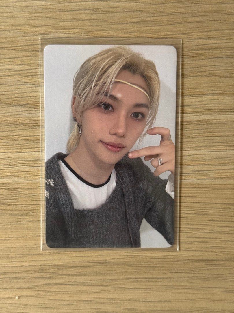 wts lfb skz stray kids felix rockstar pob, Hobbies & Toys, Memorabilia ...