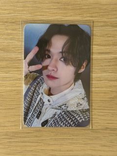 wts lfb skz stray kids felix rockstar pob, Hobbies & Toys, Memorabilia ...